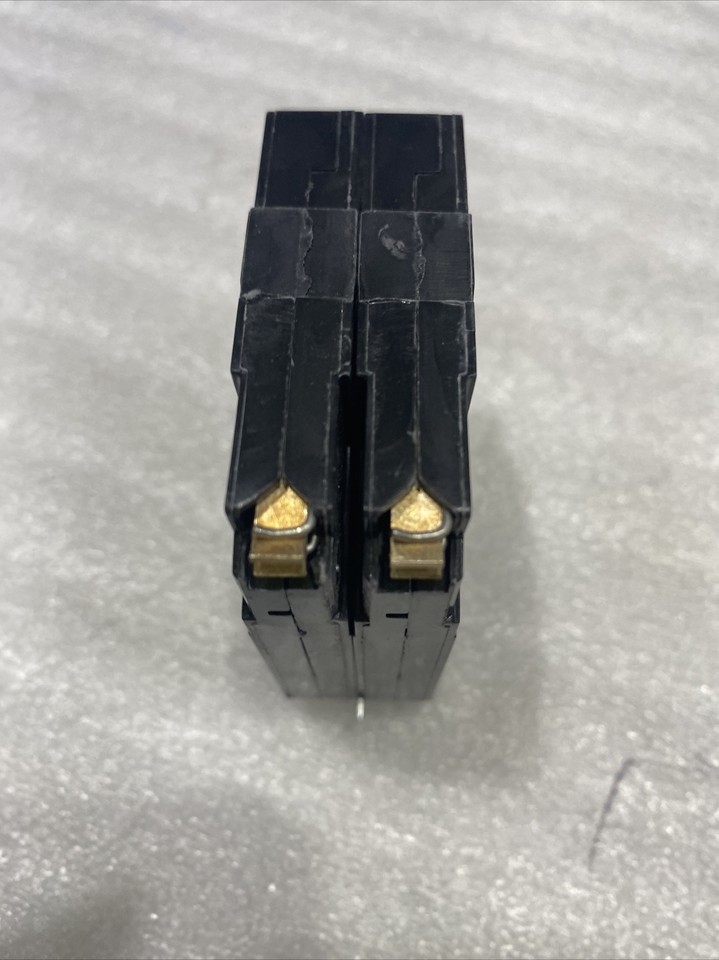 THQP240 GE 2POLE 40AMP 240V NEW | eBay