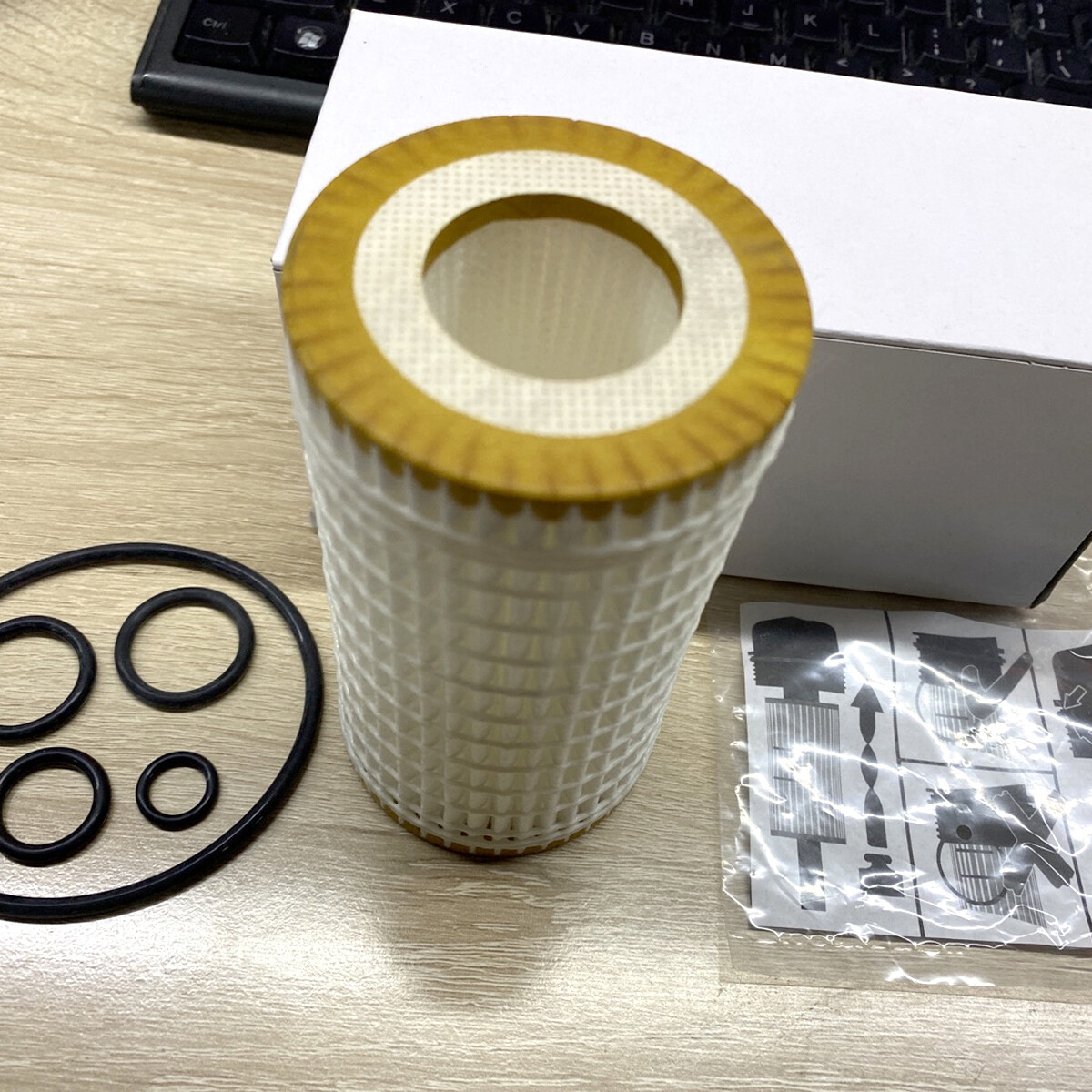 Oil Filter for C240 C350 Sl500 Metal Free Replace Mann Engine Filter ...