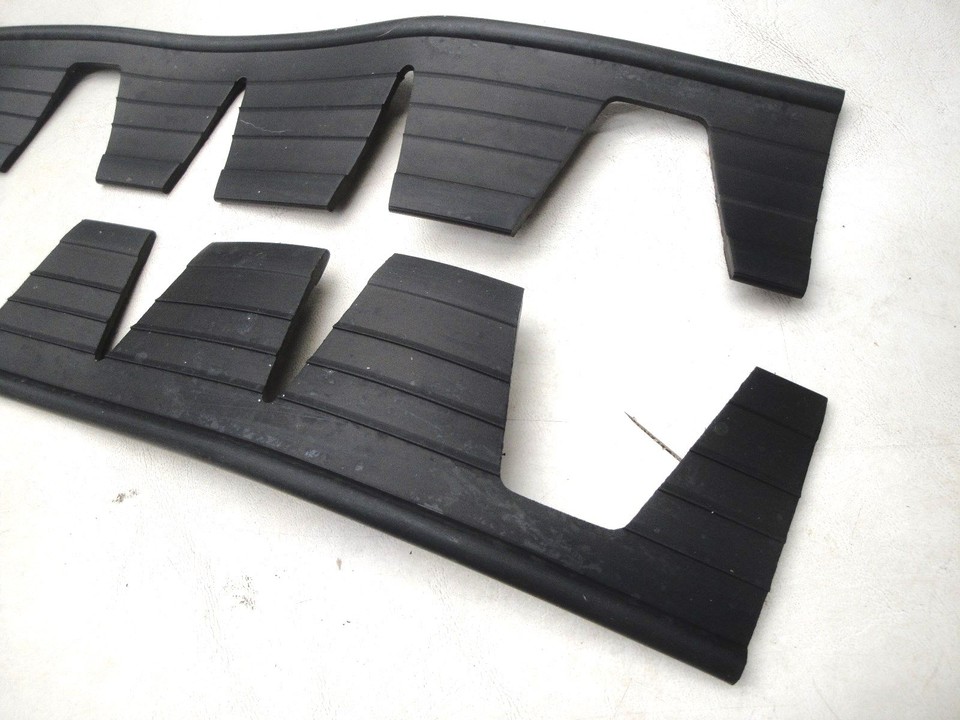 53 54 55 56 FORD TRUCK F100 F250 FRONT FENDER REAR TO COWL RUBBER SEAL ...