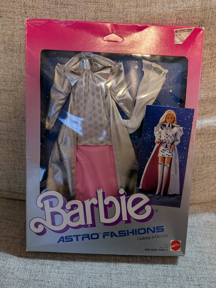 BK~ #H NIB BARBIE DOLL FASHION VINTAGE ASTRO ASTRONAUT GALAXY A GO GO ...