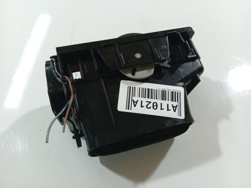 1J0815736 1J0 815 736 Dash Vent (Air Vent Grille) for Volkswagen ...