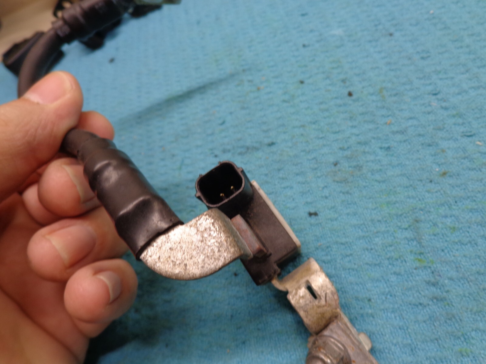 2018-2021 Kia Rio Negative Battery Sensor Cable 37180-H8000 | OE ...