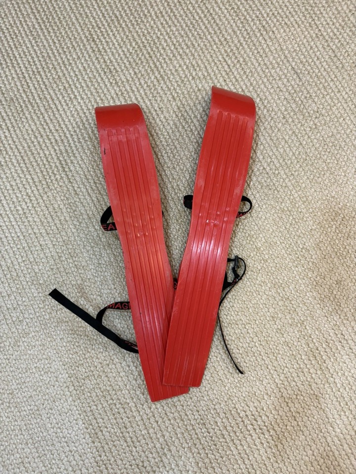 Tundra Wolf Short Snow Skis Mini for Kids 26"x4" with 3" Ski Tip | eBay