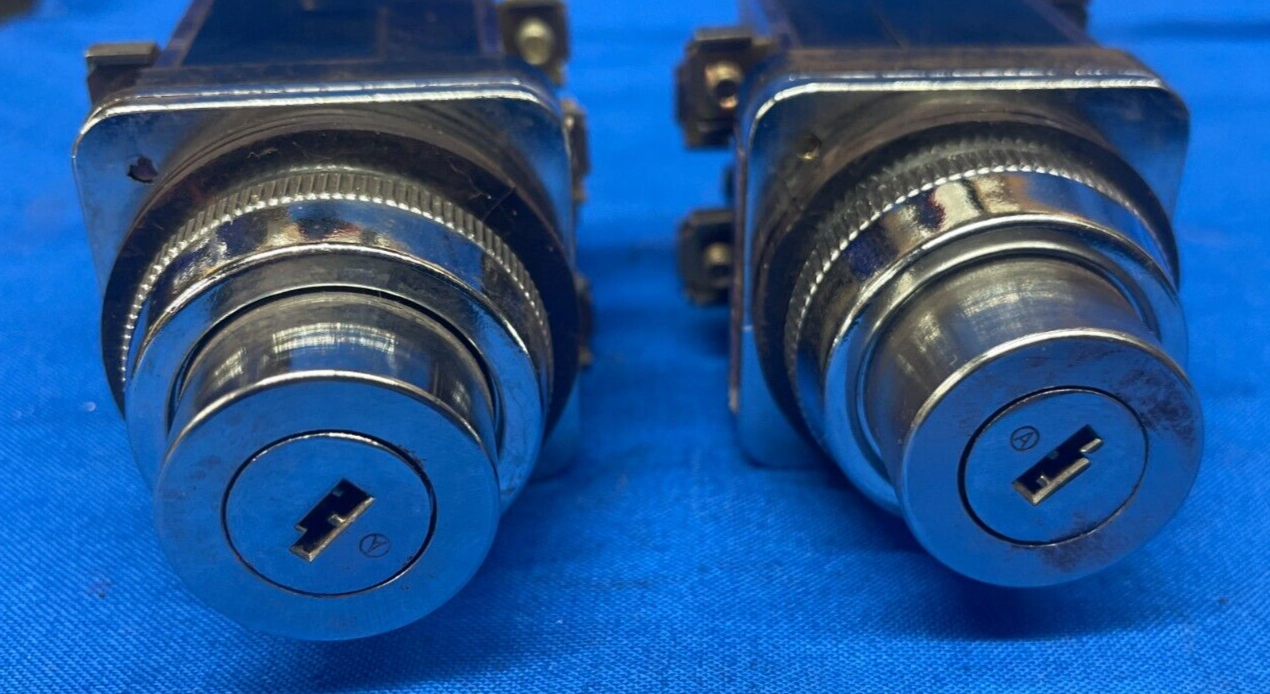 FUJI ELECTRIC COMMAND SWITCH RCa470 250V 10A 600V 2A ** LOT OF 2 ** | eBay