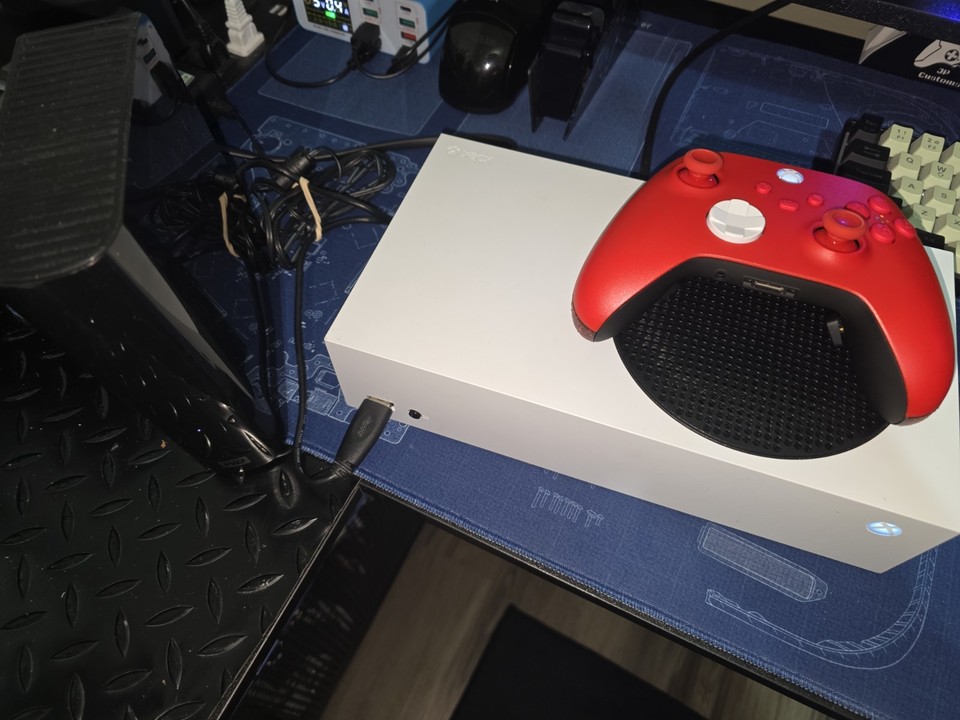 Xbox Series S 1TB Console Bundle - Please Read | eBay