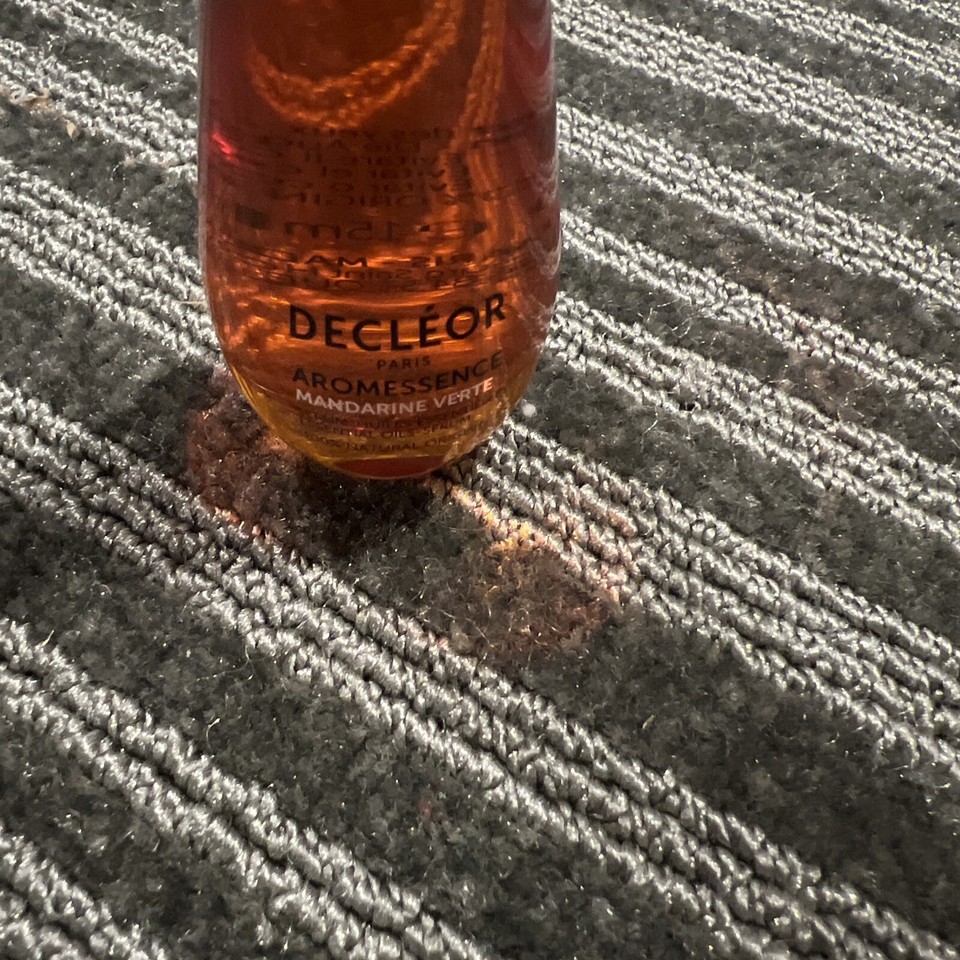 Decleor Paris Aromessence Mandarine Verte Essential Oils Serum .5 OZ ...