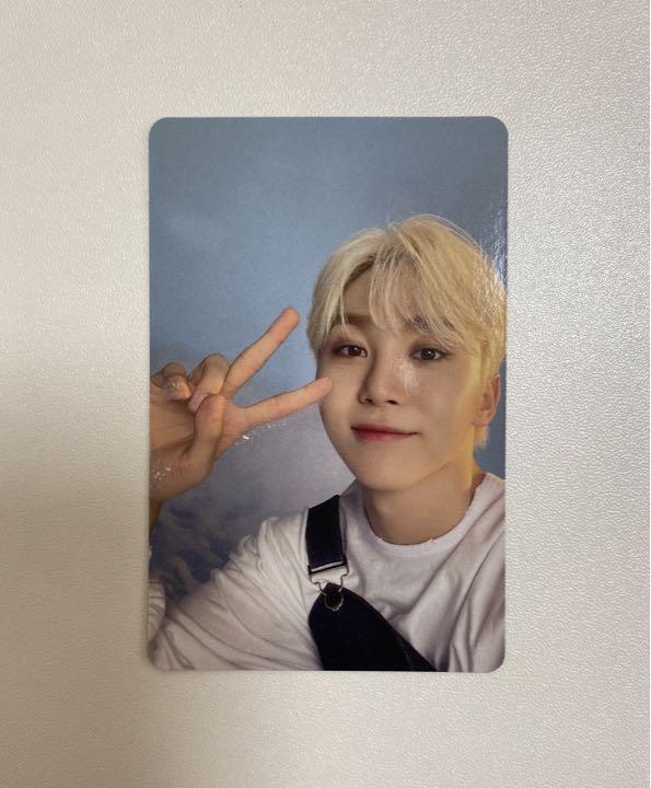 SEVENTEEN DREAM Limited Official Photo card CARAT ver from SEVENTEEN DREAM Limited Official Photo card CARAT ver from