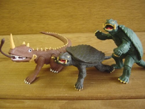 Bandai HG Series Gamera 1995 Guardian of the Universe Gyaos Barugon ...