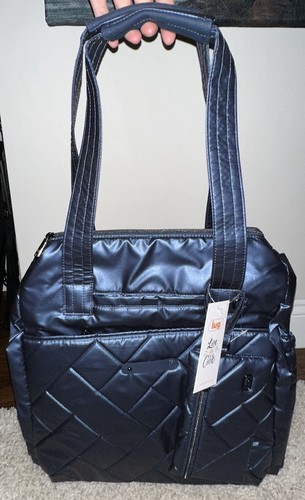 Lug Classic Quilted Weekender Bag & Travel Pouch - Saunter (Metallic ...