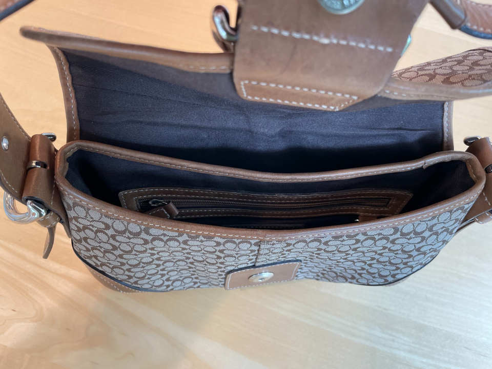 Coach 6818 Vintage Soho British Tan Leather & Signature C Canvas Bag ...