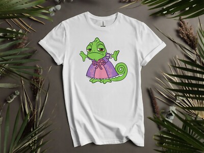 Cute Pascal Dressed Up Portrait Rapunzel T Hoodie Tshirt Men Women ...