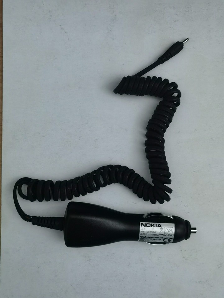 Caricatore auto Nokia DC-4 IN 12V - 24V OUT 5.7V 890mA mod 020548 | eBay