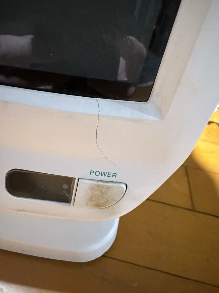 Sony Trinitron CRT TV KV-9PT50 9 inch Color Retro Gaming with Remote ...