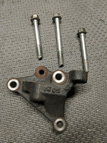 OEM 04-08 Acura TSX Engine Side Post Mount Bracket K24 CL9 11910-RAA ...