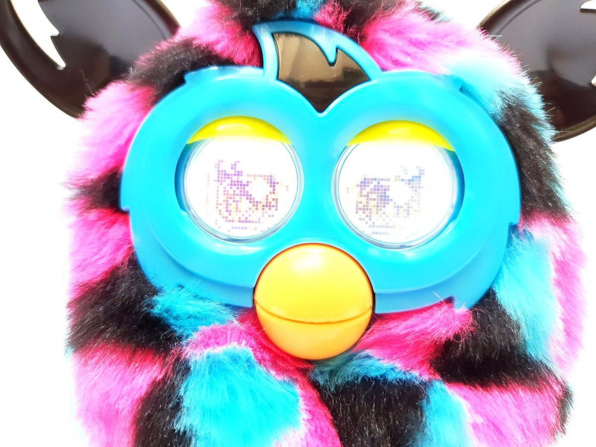 Triangles De Boom Furby