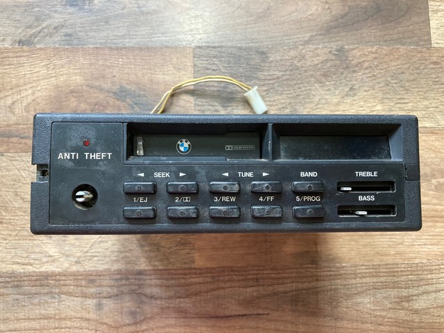 Working BMW E30 Radio Stereo Unit Player Cassette CM5907 Alpine W/ Code ...