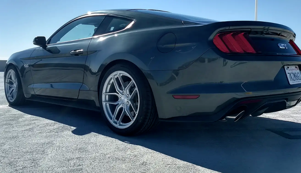 19'' Stance SF03 Brushed Silver Staggered wheels for Ford Mustang S650 ...