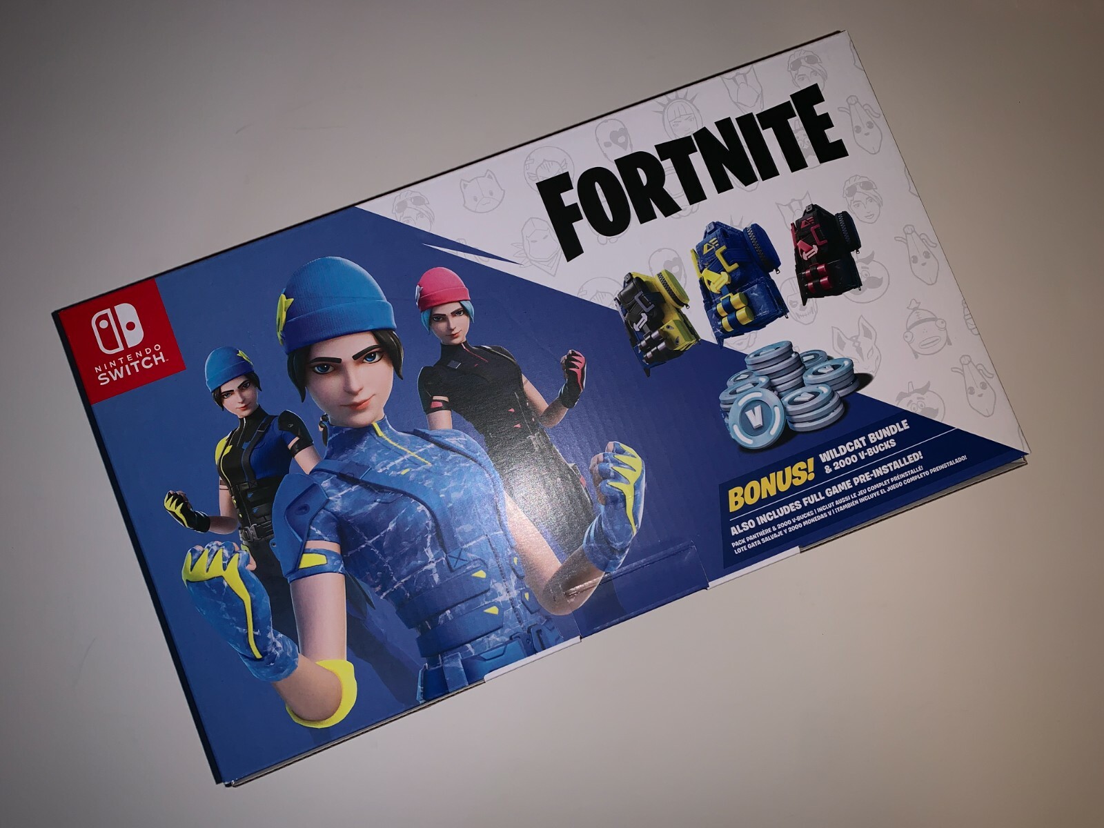 Nintendo Switch Console Fortnite Edition Wildcat Bundle (Vbucks code ...