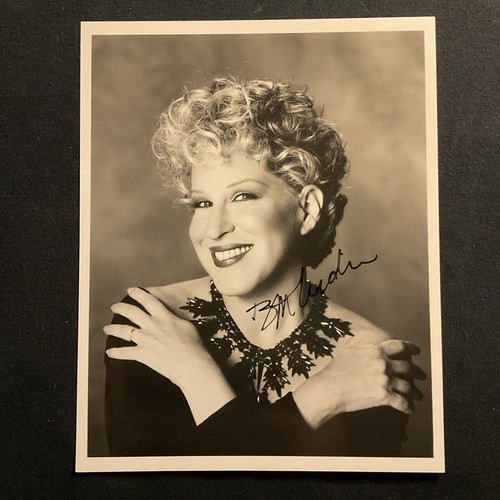 Bette Midler Singer Actress VINTAGE RARE B&W Signed 8x10 Press ...