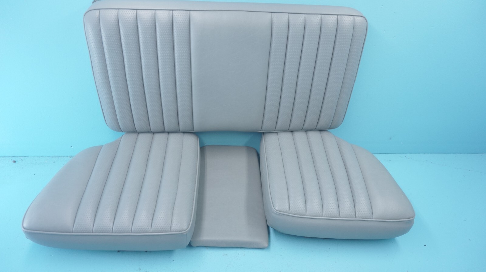 MERCEDES--BENZ R107 560SL 380SL 450SL , REAR VINYL JUMP SEAT SET GRAY ...