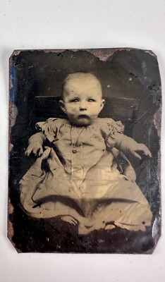 Victorian Post Mortem Infant Mourning Photo Baby Tintype Dress Child ...