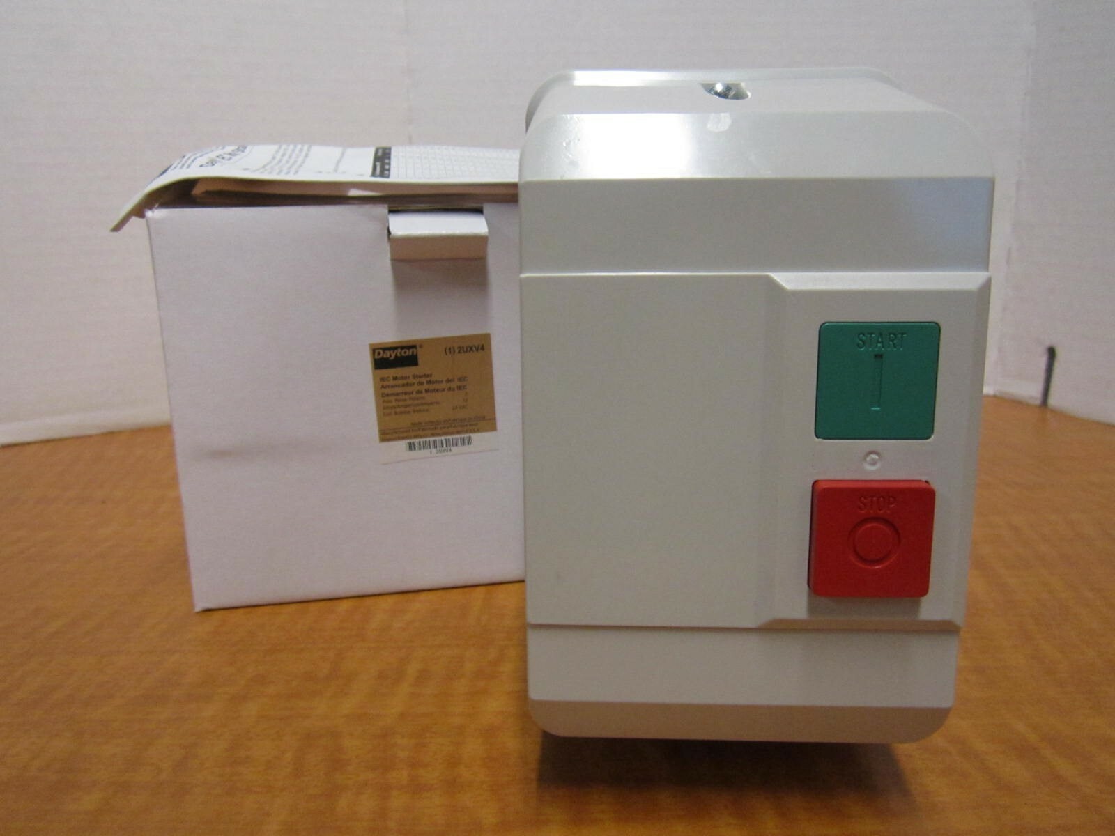 IEC Magnetic Motor Starter, 24V Coil, 12A Start/Stop Pushbuttons (2UXV4 ...