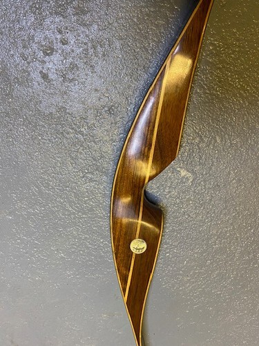 Bear Archery Grizzly recurve bow Grayling 1970 with maple accent stripe ...