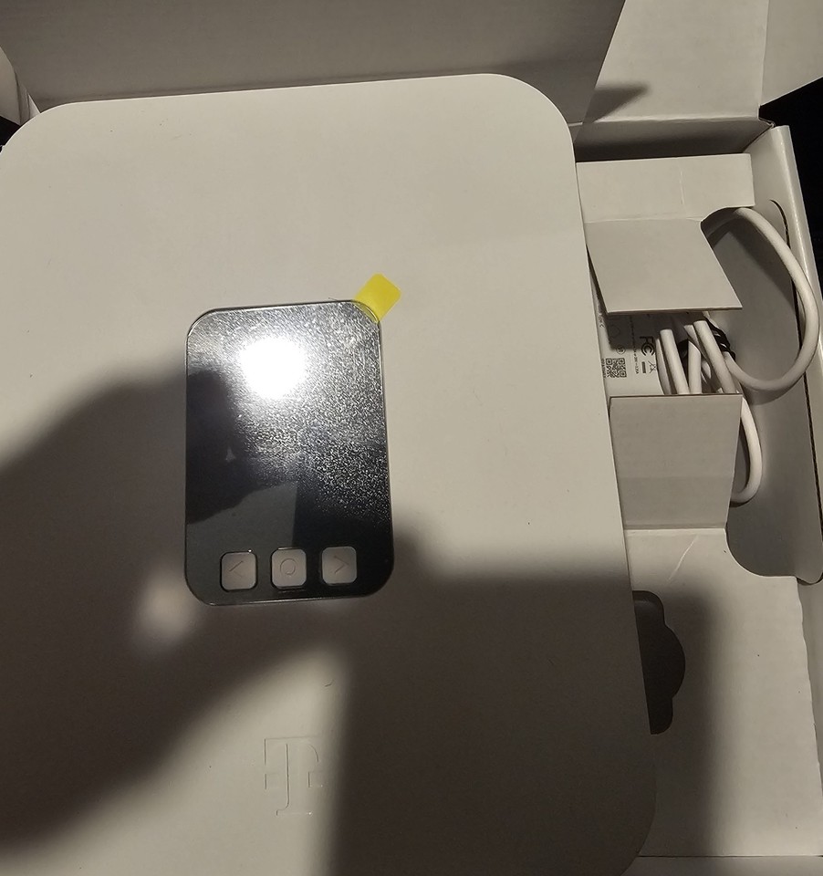 T-Mobile G4AR Home Internet 5G Gateway Modem Tmobile Hot Spot TMOG4AR ...