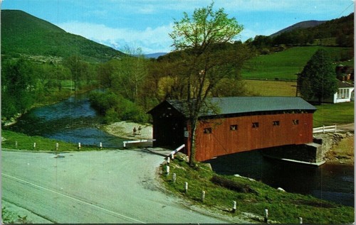 Old Covered Bridge W Arlington VT Green Mountains Battenkill River ...