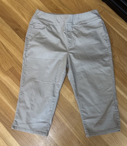 Boat 18W Tan Khaki Capris | eBay