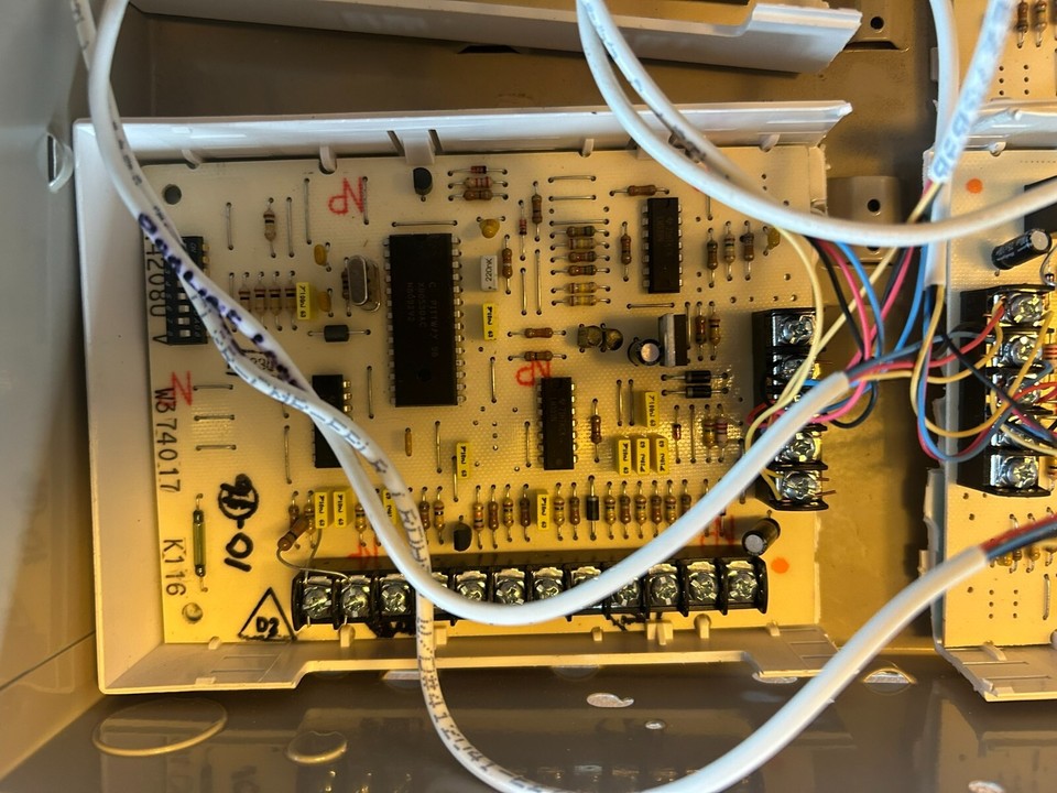 ADT Alarm Wired Security System 40 Zones | eBay