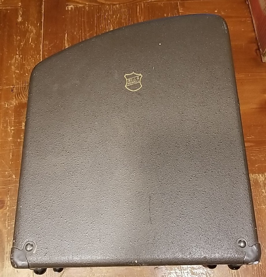 Bell & Howell Regent 8mm Projector Design 122 Model L & Case, WORKS ...