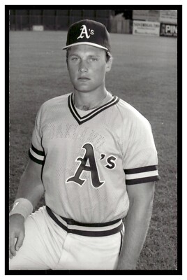 Rob Nelson (1986) Oakland Athletics Vintage Baseball Postcard RD14 | eBay