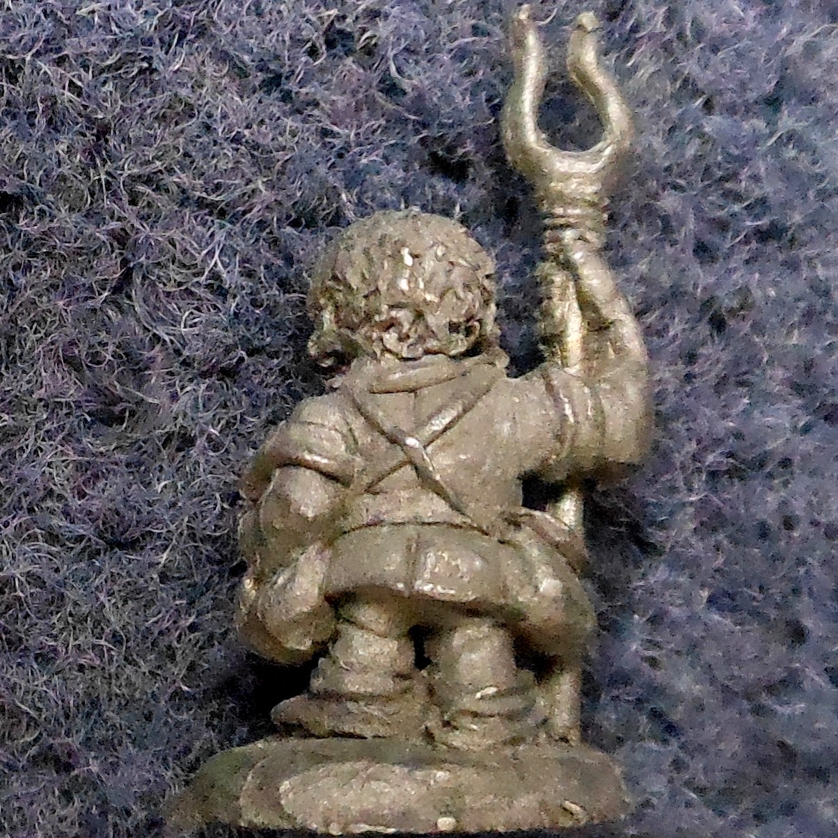 1984 C11 Pre Slotta Halfling with Pitchfork Hobbit Villager Citadel ...