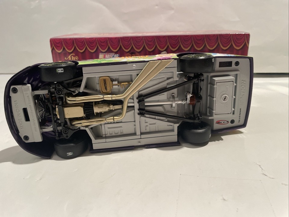 Action Racing 2002 The Muppet Show 25th Anniversary Show Car Intrepid ...