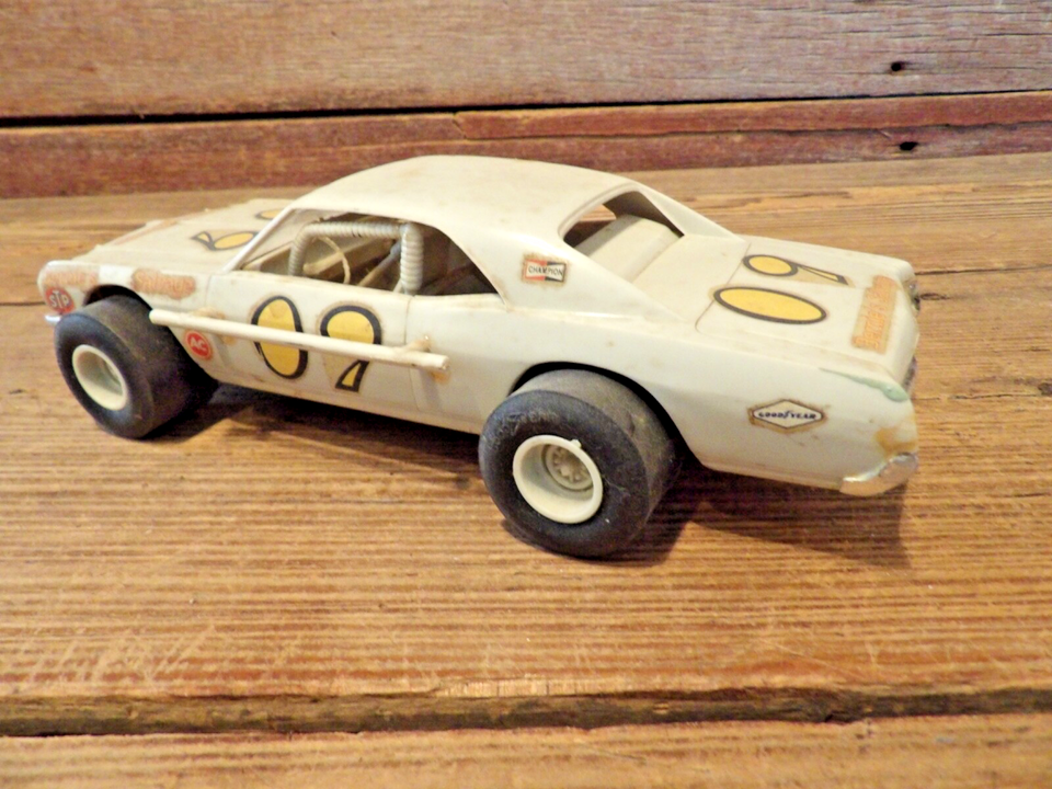 Vintage Buick Skylark Stocker Car BERNIE'S SALVAGE Model Kit - Junkyard ...