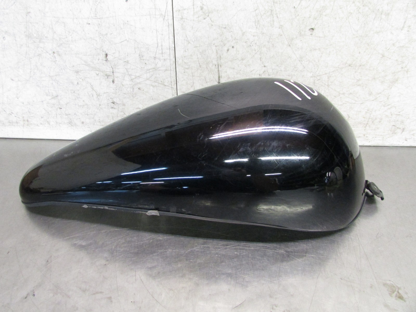 G SUZUKI BOULEVARD C90 2006 OEM RIGHT AIR BOX INTAKE FUEL TANK COVER | eBay