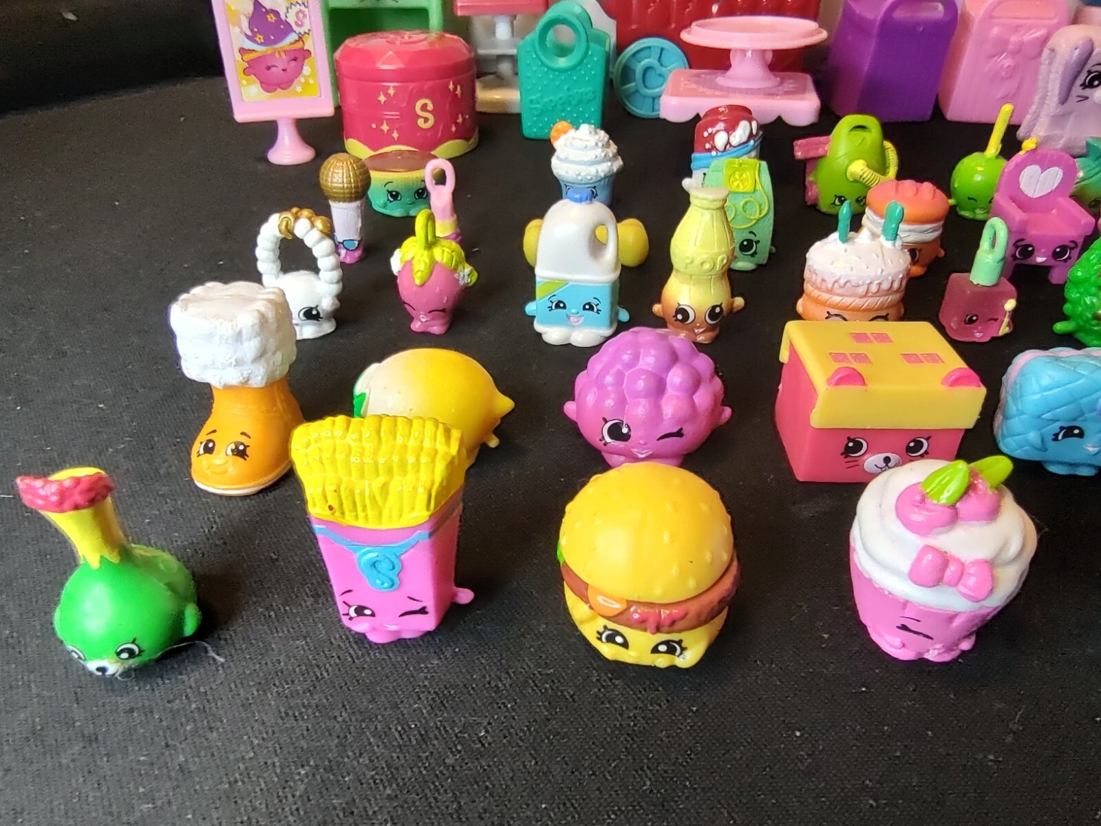 Shopkins and Moose Minis Lot of 60+ and shopkins furniture and ...