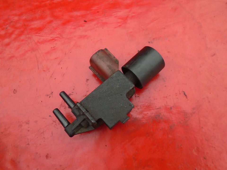 2001-2005 Lexus IS300 VVTi VSV Vacuum Switch Valve 01 02 03 04 05 90910 ...