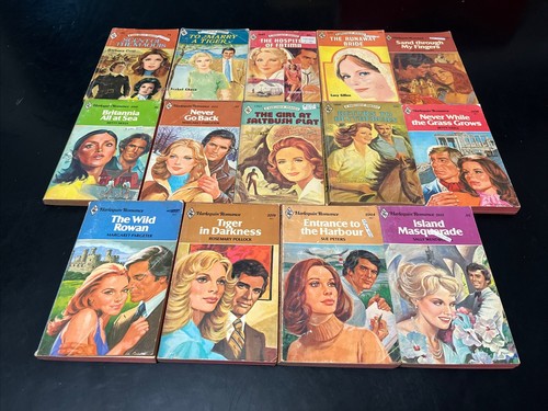 Lot of 14 Vintage Harlequin Romance Books 1970's Red Page Edges Lot#37 ...