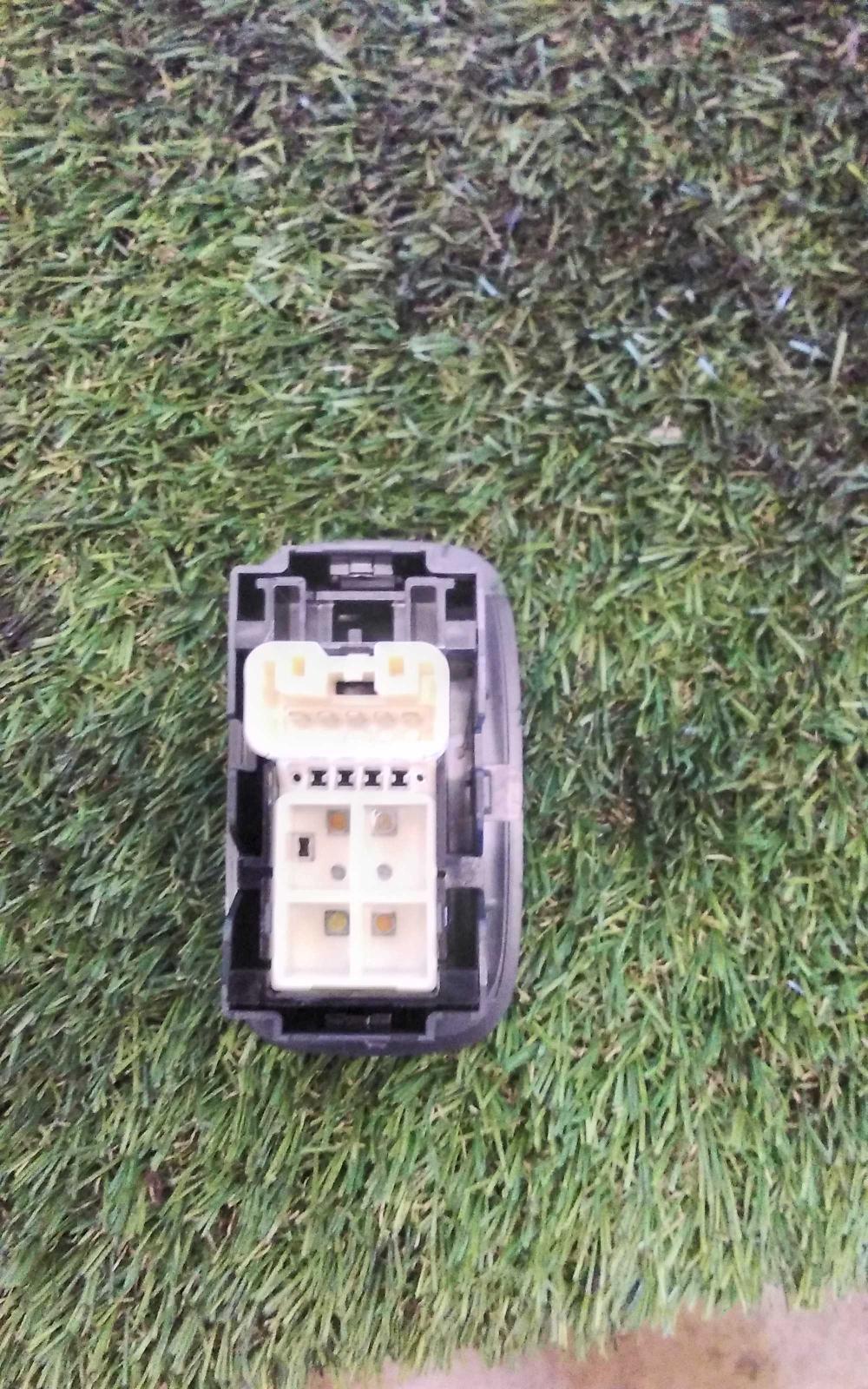 TOYOTA COROLLA POWER WINDOW SWITCH LH FRONT/LH REAR/RH REAR, ZRE152 ...