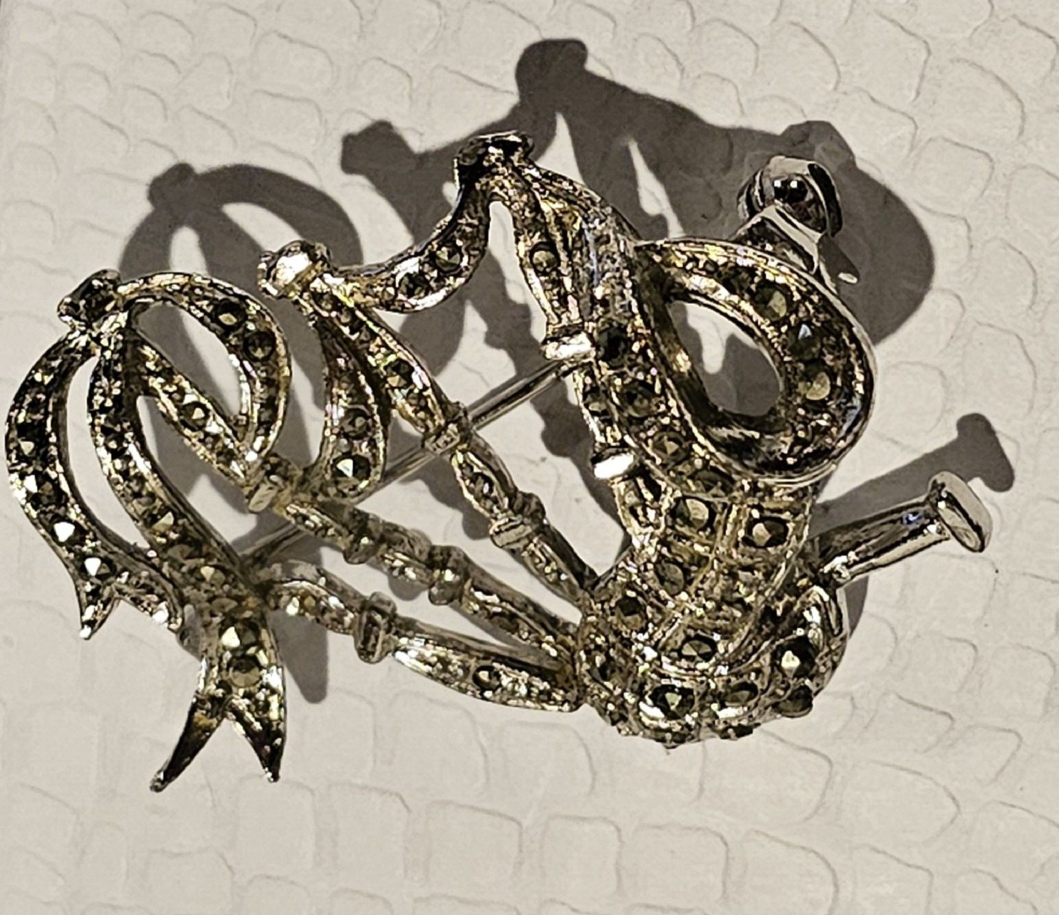 RARE HTF VINTAGE MARCASITE SCOTTISH BAG PIPES BROOCH … - Gem