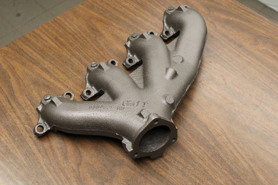 1966 - 1974 Corvette 427 Exhaust Manifold Big Block RH GM 3880828 Dated ...