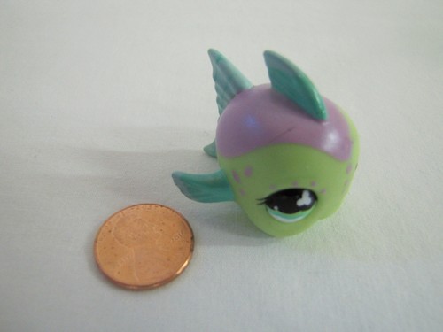 Littlest Pet Shop LPS BABY GREEN & PURPLE PUFFER FISH Green Eyes #514 ...