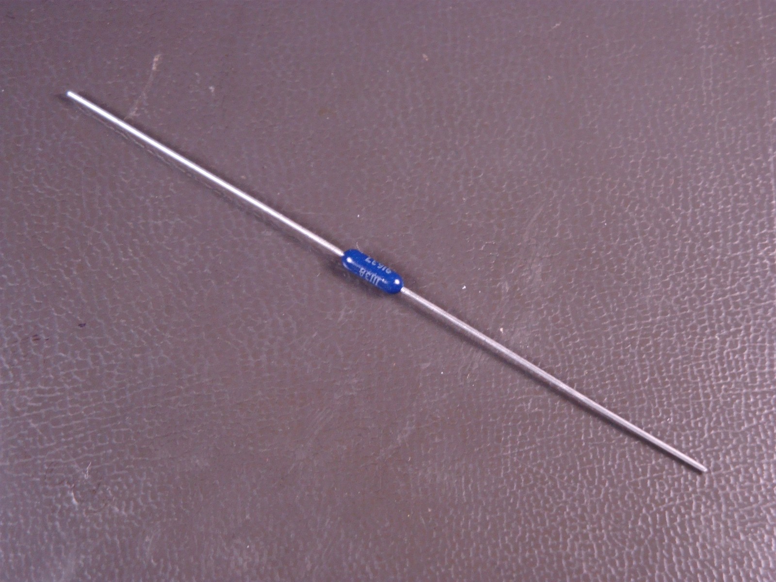 RNC60J3091BSB14 Vishay Metal Film Resistor 3.09k Ohm 250mW 1/4W 0.1% ...