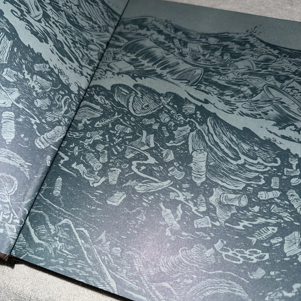 Habibi by Craig Thompson 672 Page Black and White Graphic Novel ...