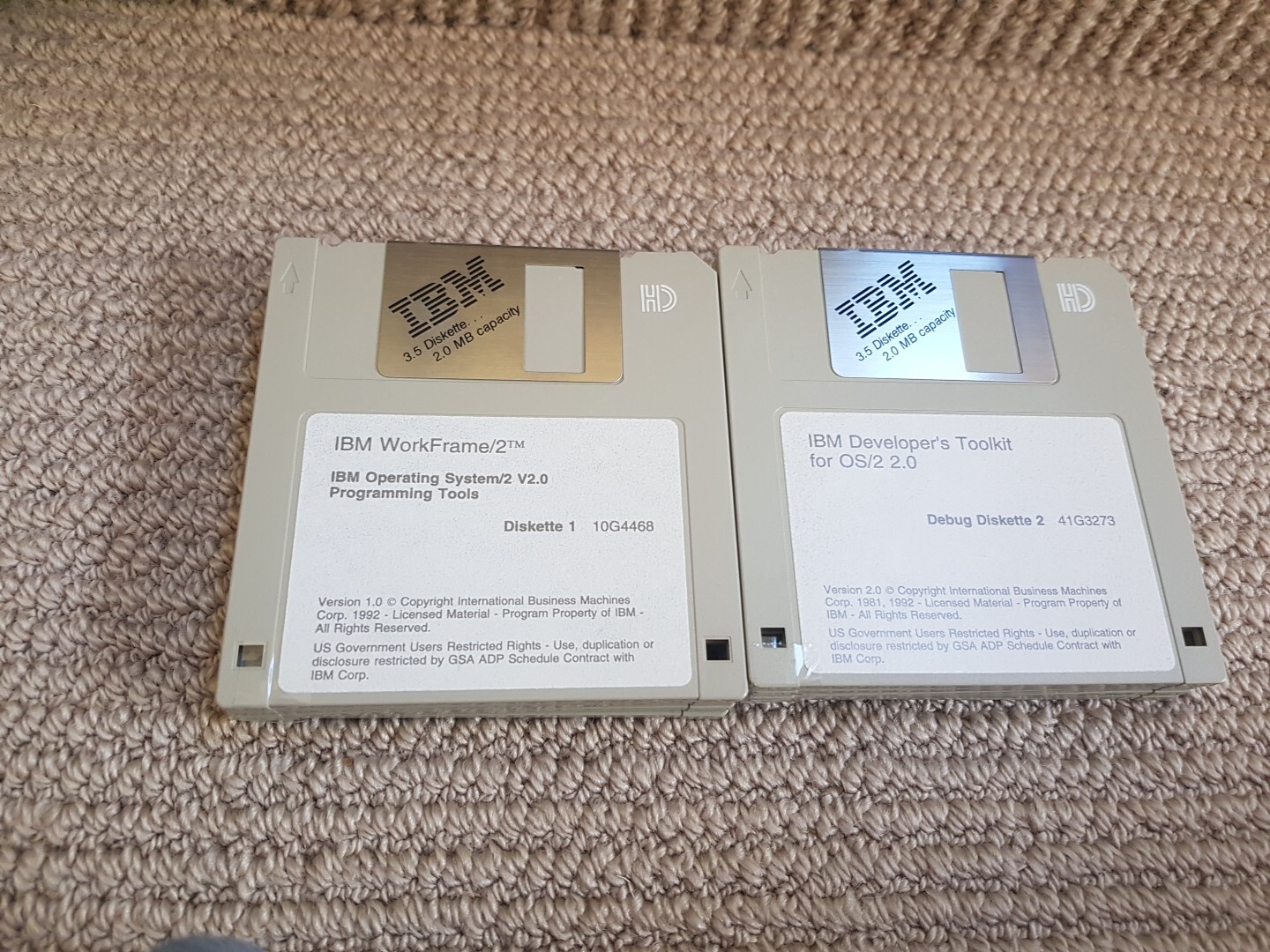 Vintage Floppy Disk Storage Box with key & BONUS 10 x 1.44mb IBM 3.5 ...