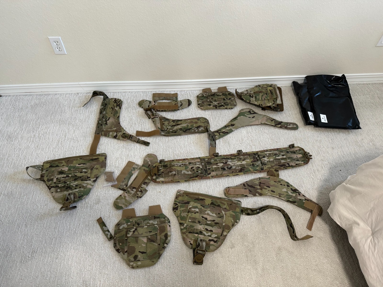 UARM FAS Full Armor System Tactical Gear Type IIIA Multicam Size S/M ...