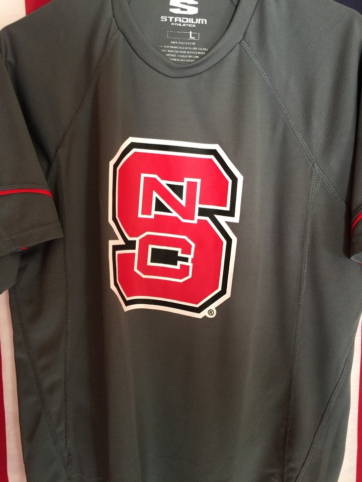 Stadium Athletic NC State Wolfpack Grey Red Short Sleeve Shirt Size ...