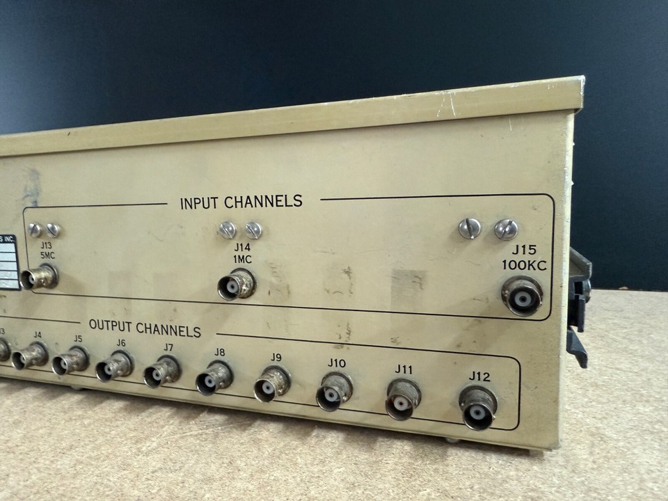 Frequency Electronics RF Amplifier FE70 FE 70 Working MIL-Spec Ham ...